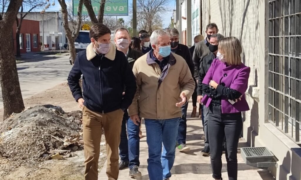 “Maxi Pullaro representa los anhelos de los santafesinos para ...
