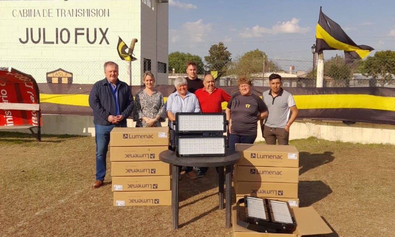Entrega de luminarias led al Club San Lorenzo Ambrosetti